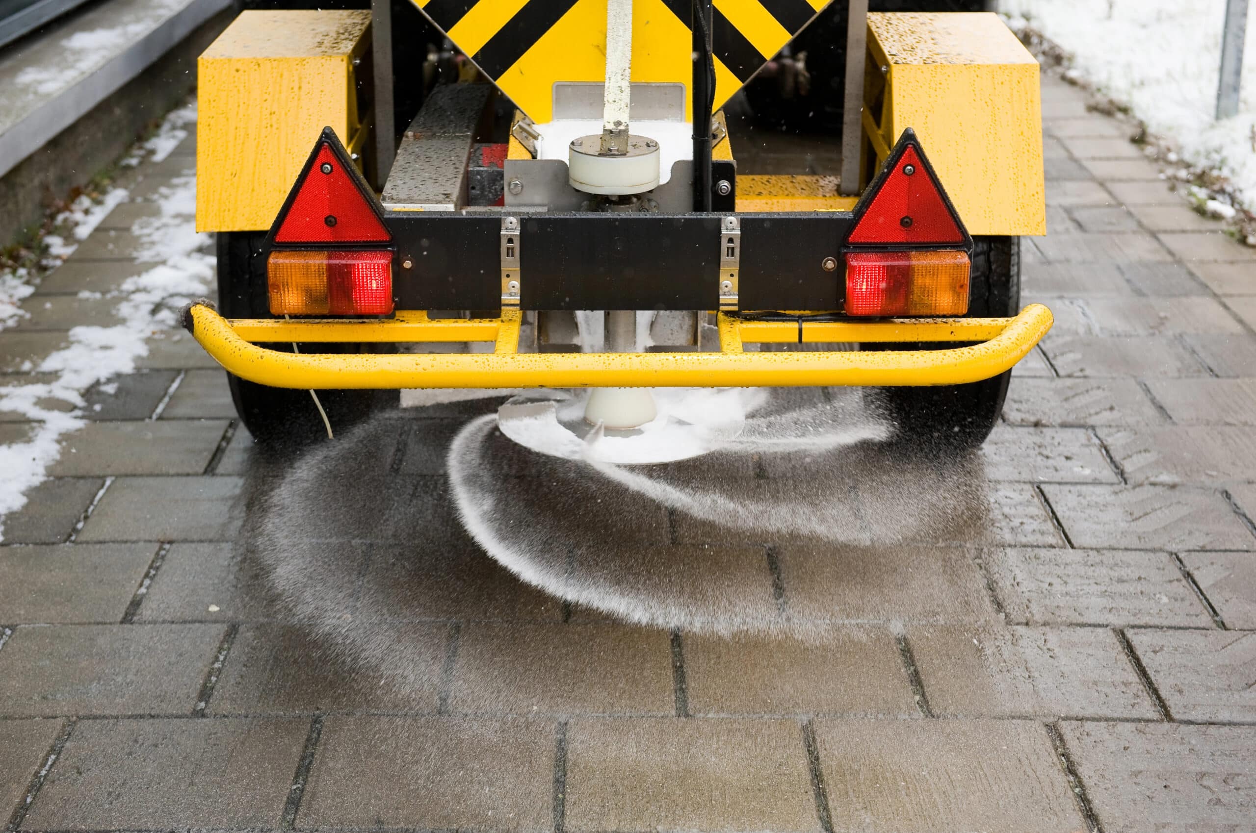 Bulk Salt Strategies for Faster Ice Control This Winter - FSI Landscape ...